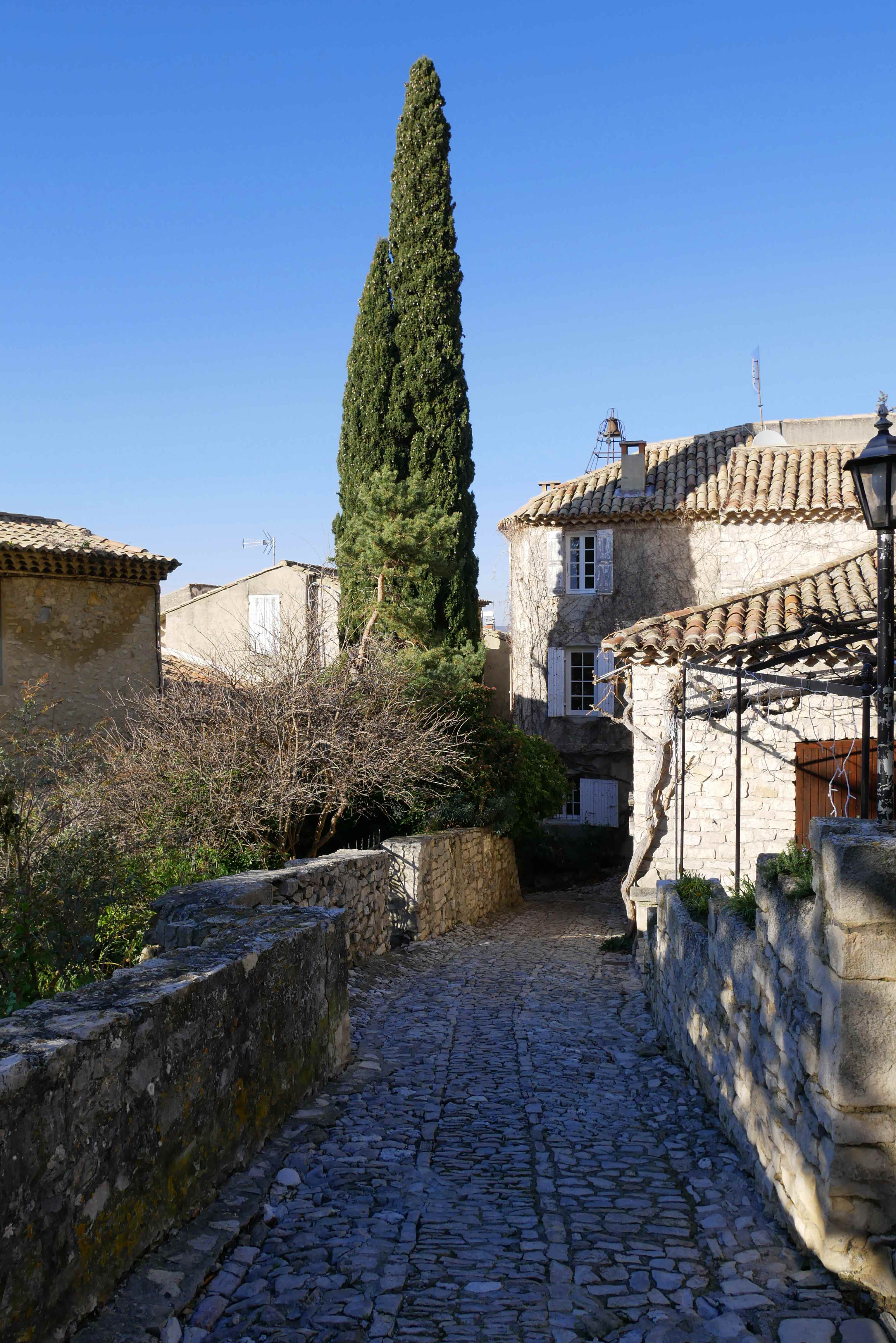 Visite du village médiéval de Séguret en Provence
